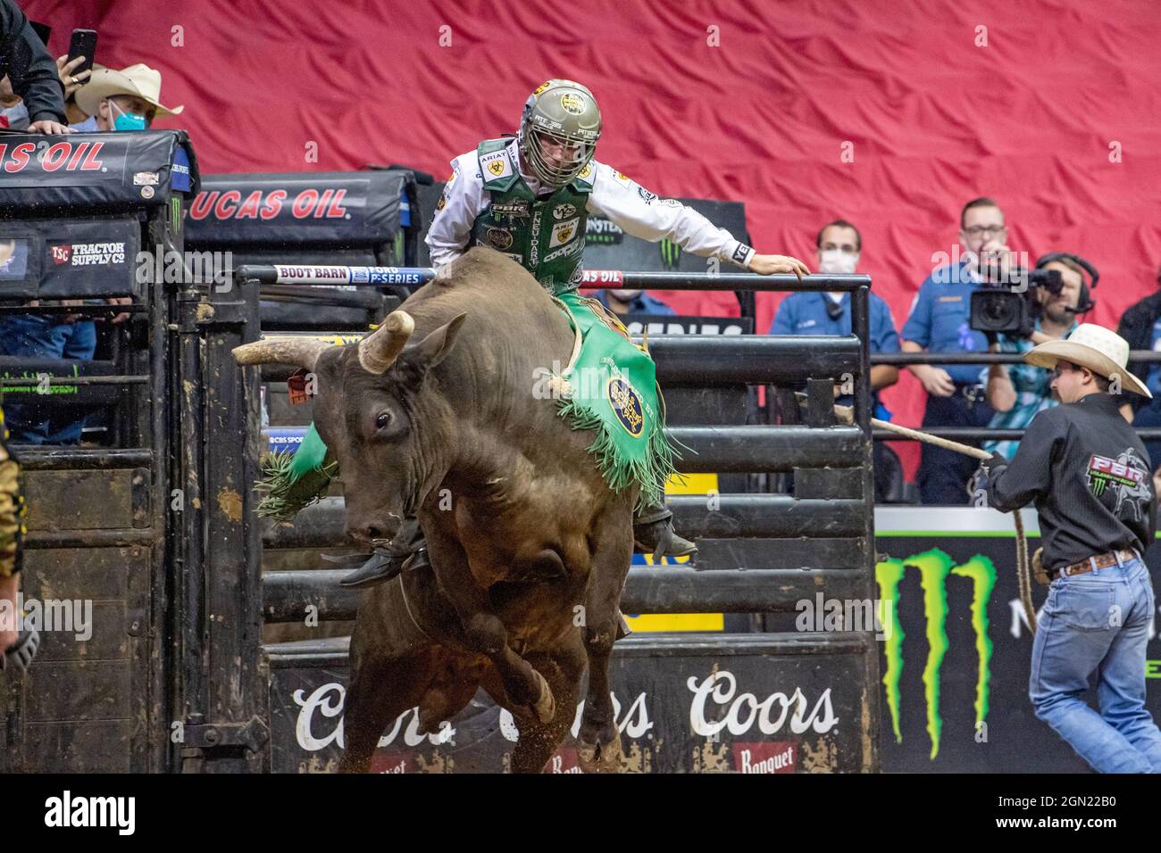 NEWARK, NJ - SEPTEMBER 19: Cooper Davis rides DJ Long John during the ...
