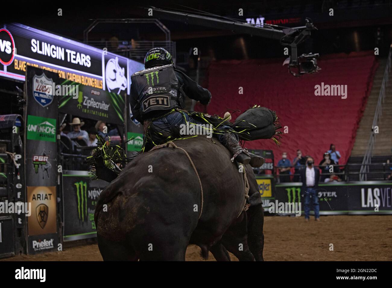 NEWARK, NJ - SEPTEMBER 19: Jose Vitor Leme rides Slingin Tears during ...