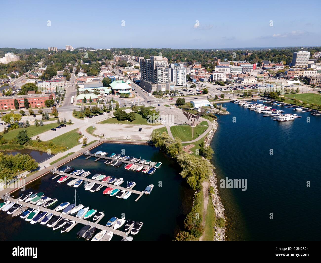 Barrie marina hi-res stock photography and images - Alamy