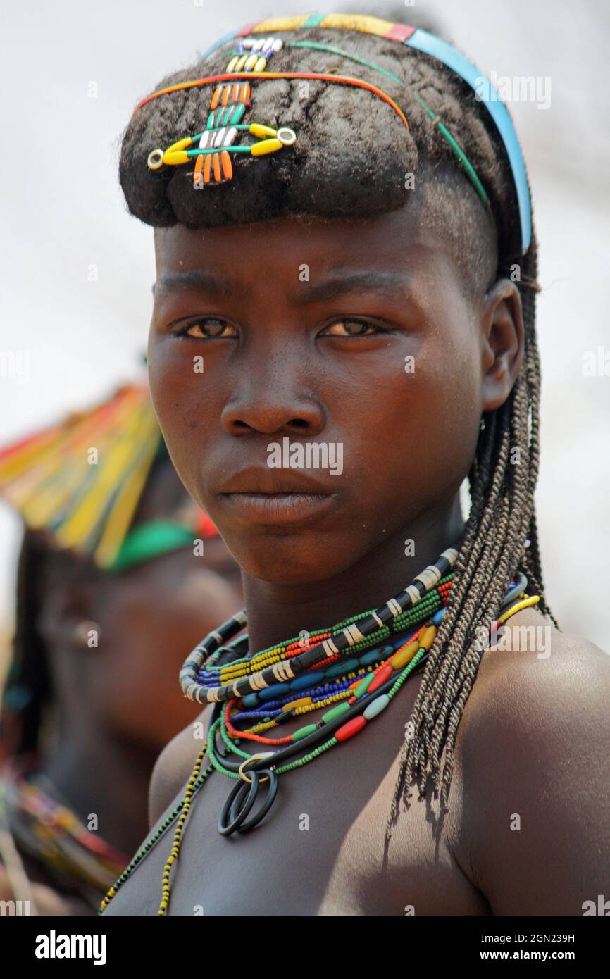 Angola; western part of the province of Cunene; young woman from the ...