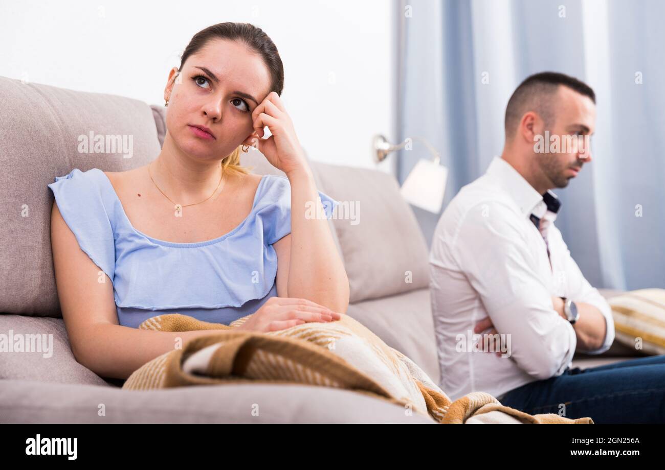 Woman sad man real people hi-res stock photography and images - Alamy