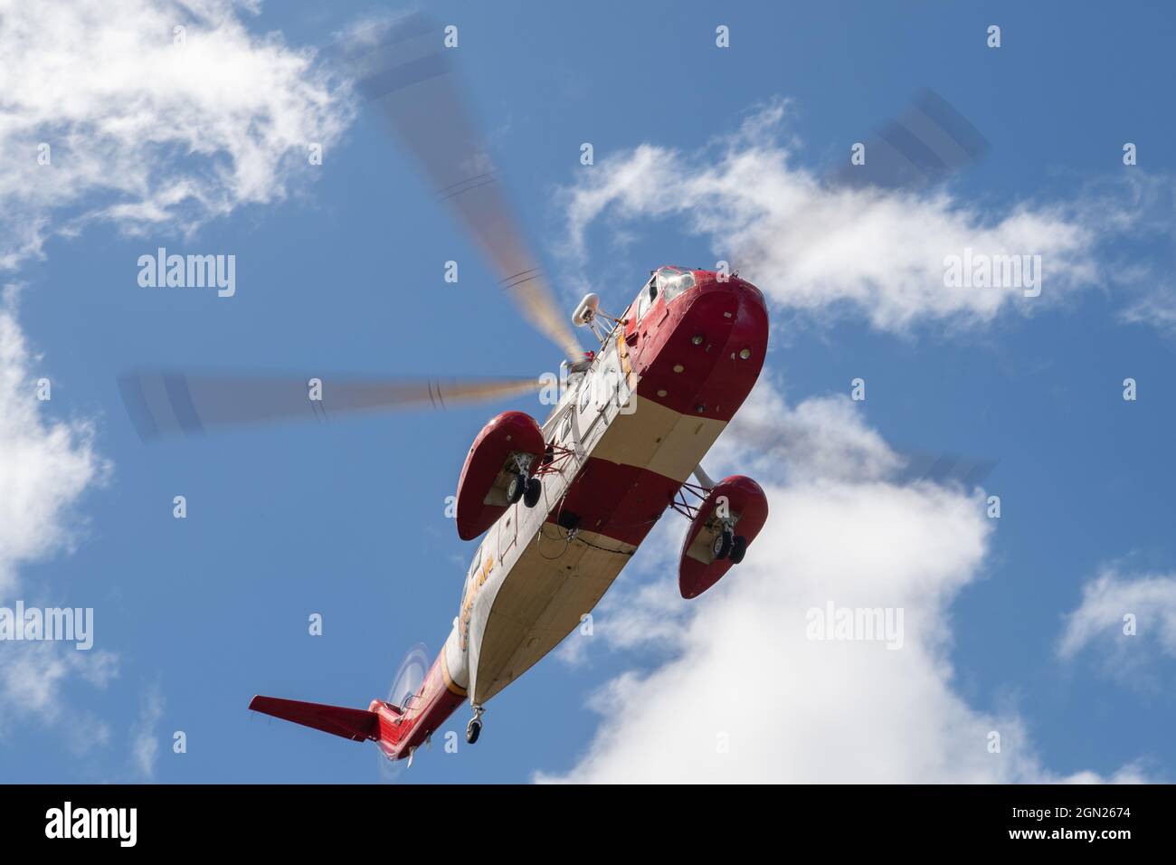 Makaha ridge tour hi-res stock photography and images - Alamy