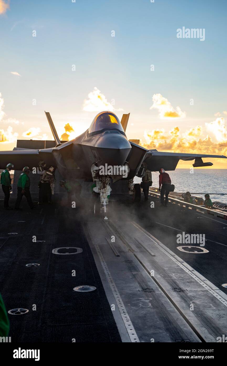 210917-N-IW069-2167 PHILIPPINE SEA (Sept. 17, 2021) An F-35C Lightning II, assigned to the ...
