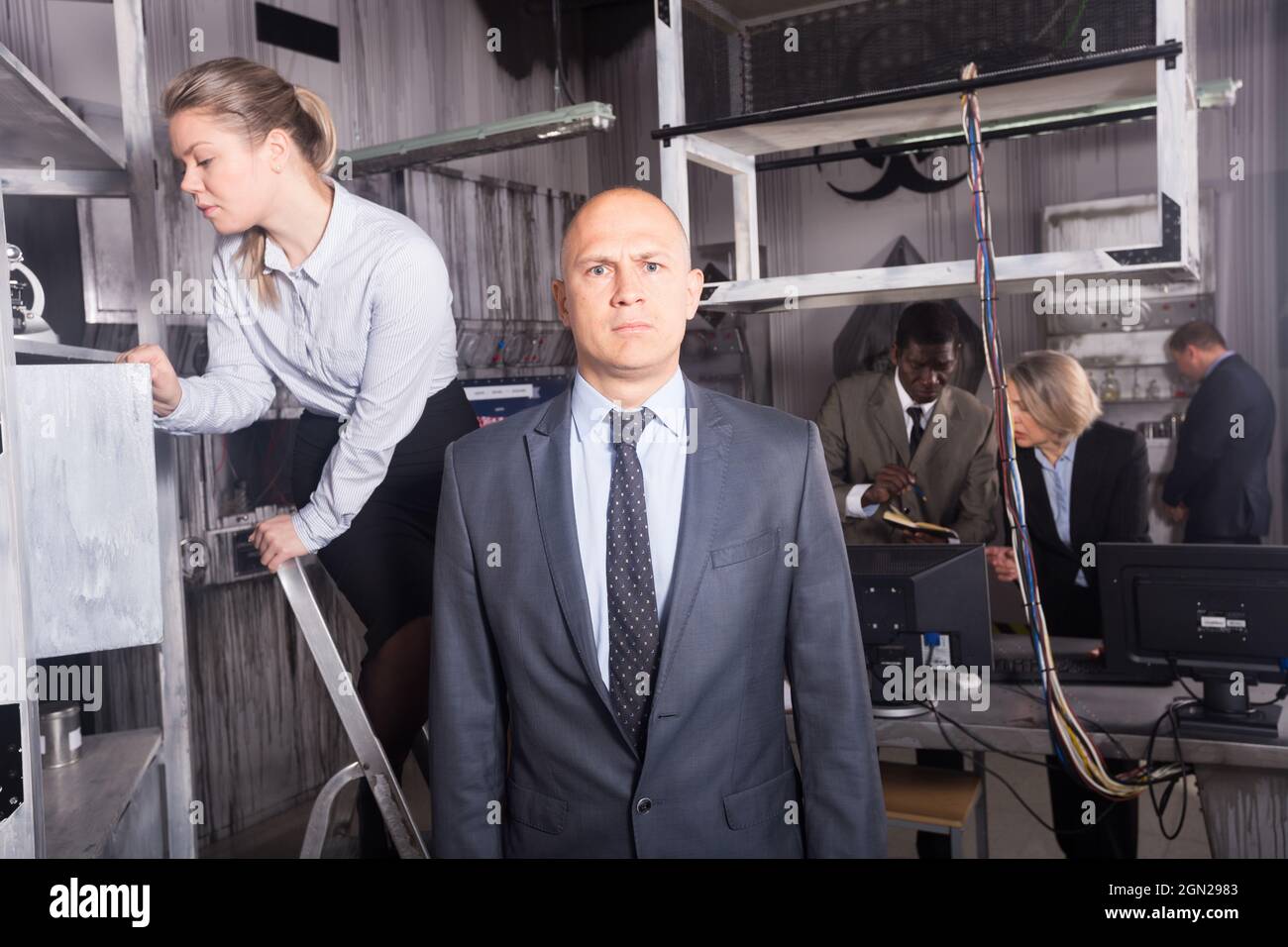 Quest international hi-res stock photography and images - Alamy