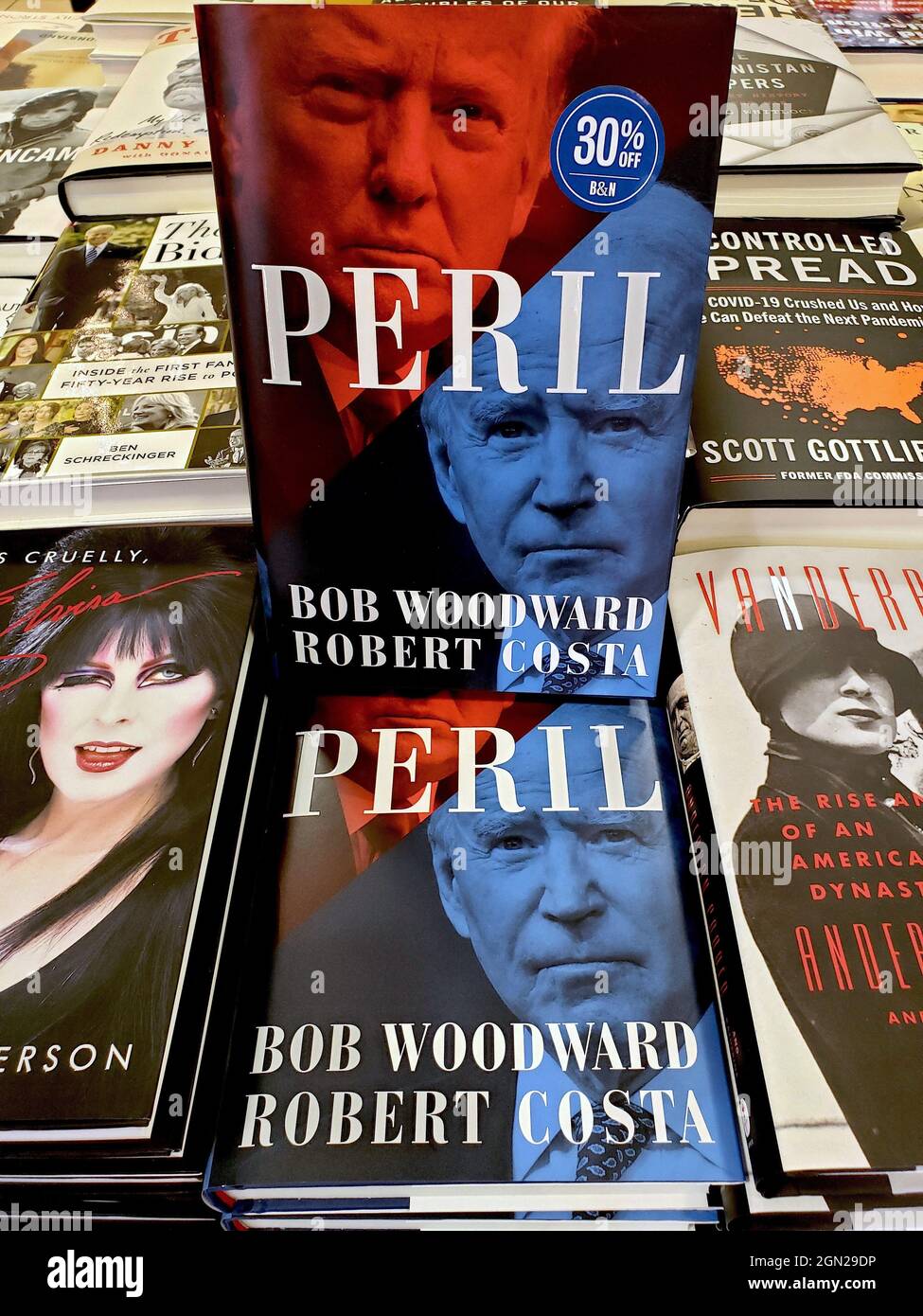 Bob woodward and robert costa hi-res stock photography and images - Alamy