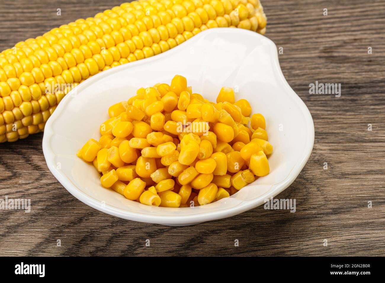 Sweet yellow corn grain in the bowl Stock Photo - Alamy