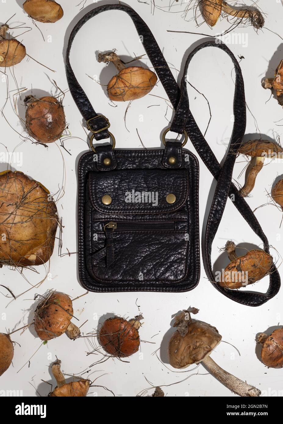 Mycelium leather bags are eco-friendly alternative to leather. Made ...