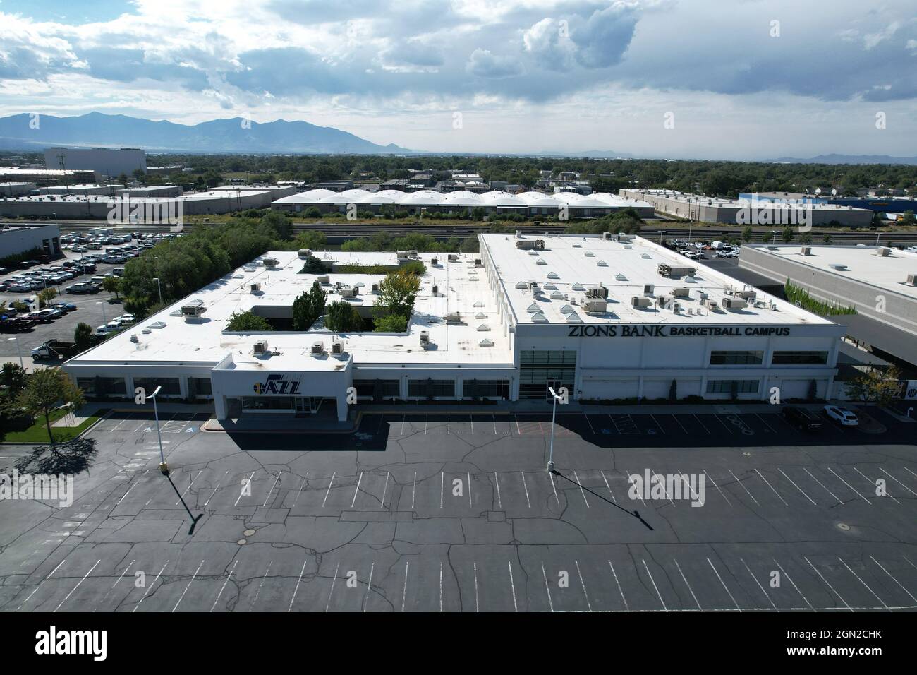 20210918 zions bank campus kl04 hi-res stock photography and images - Alamy