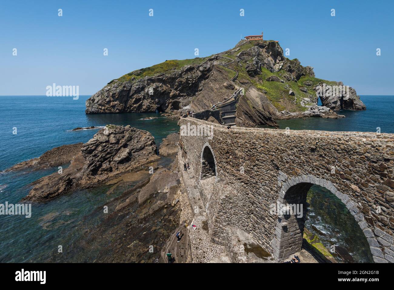 SPAIN, SPANISH BASQUE COUNTRY. BISCAY. STONE PATH LEADING TO THE ASCENT ...