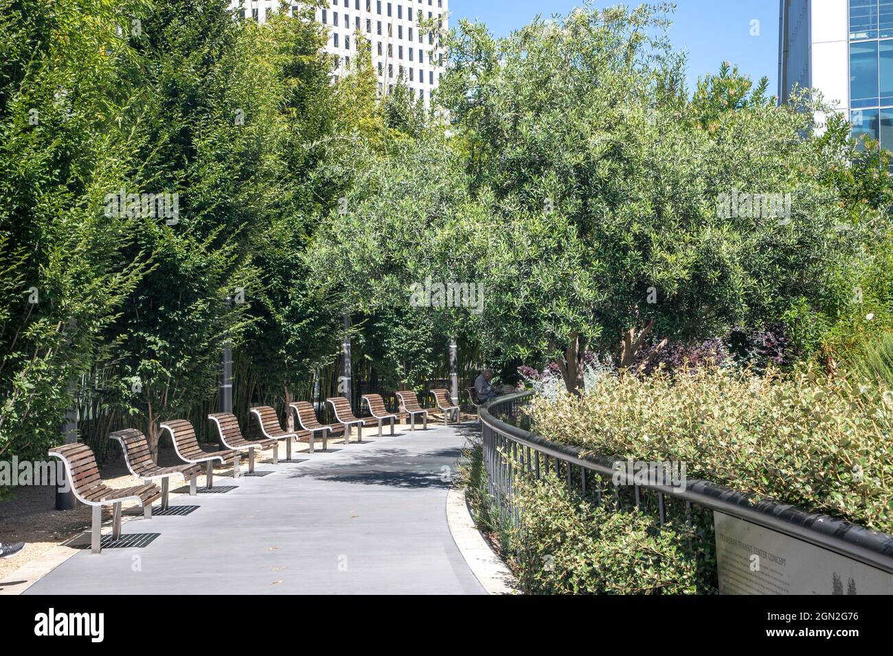 Transbay transit center hi-res stock photography and images - Alamy