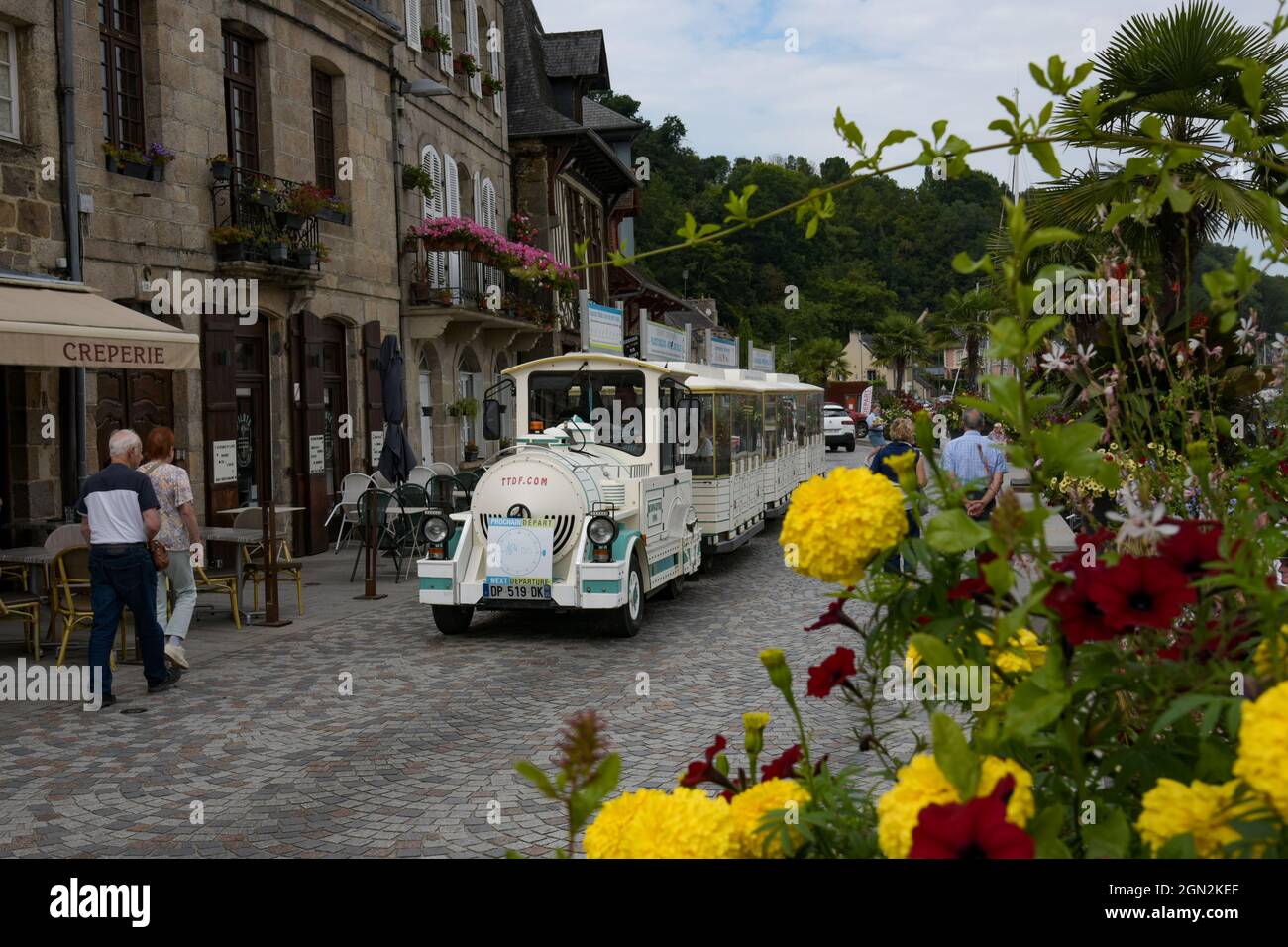 Visit dinan hi-res stock photography and images - Alamy