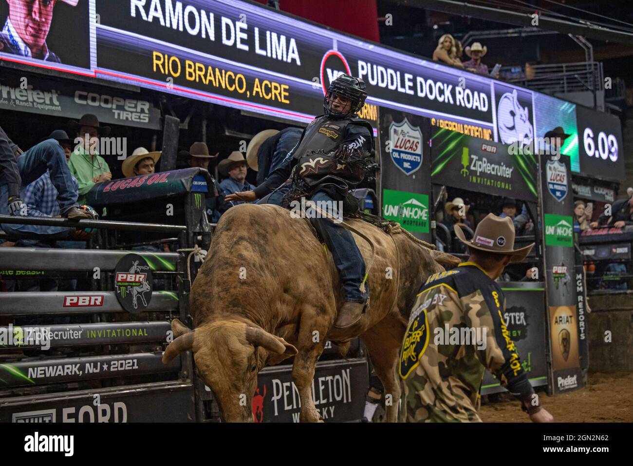 Ramon de Lima rides Puddle Dock Road during the Professional Bull ...