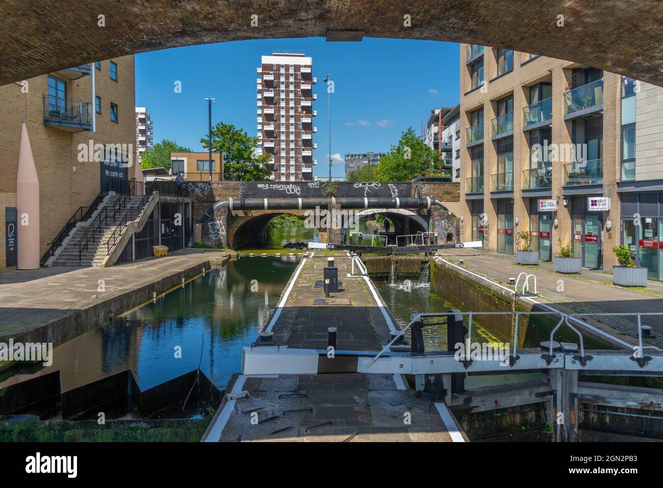 London city locks hi-res stock photography and images - Alamy