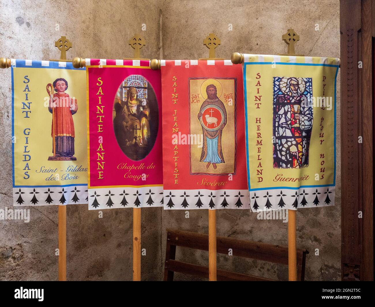 Catholic procession banner hi-res stock photography and images - Alamy