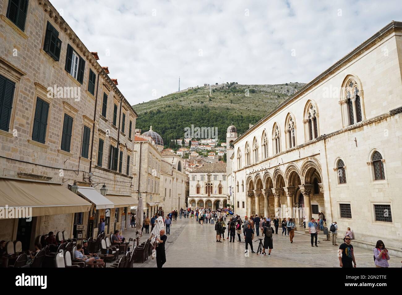 Exterior architecture design of Dubrovnik coastal old town city walls ...