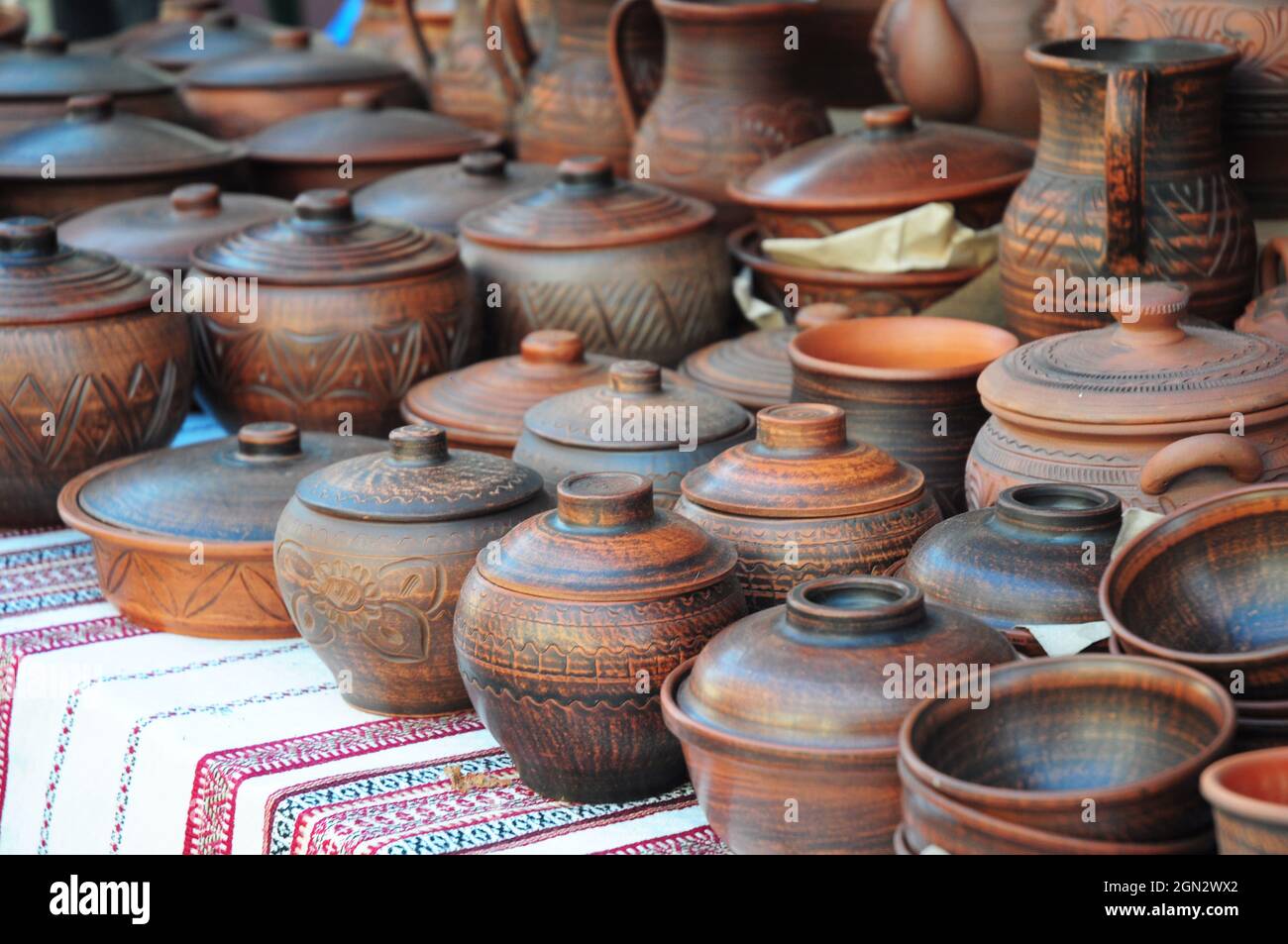 Ceramic handmade craft. Pottery craft Stock Photo - Alamy