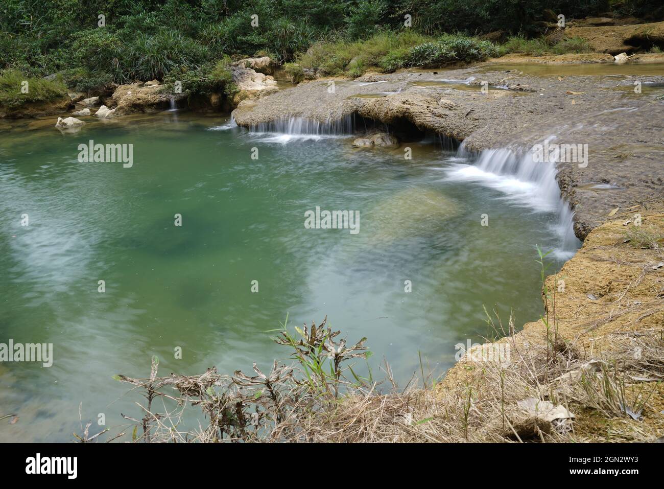 Nam Pau waterfall in Ha Giang province northern Vietnam Stock Photo - Alamy