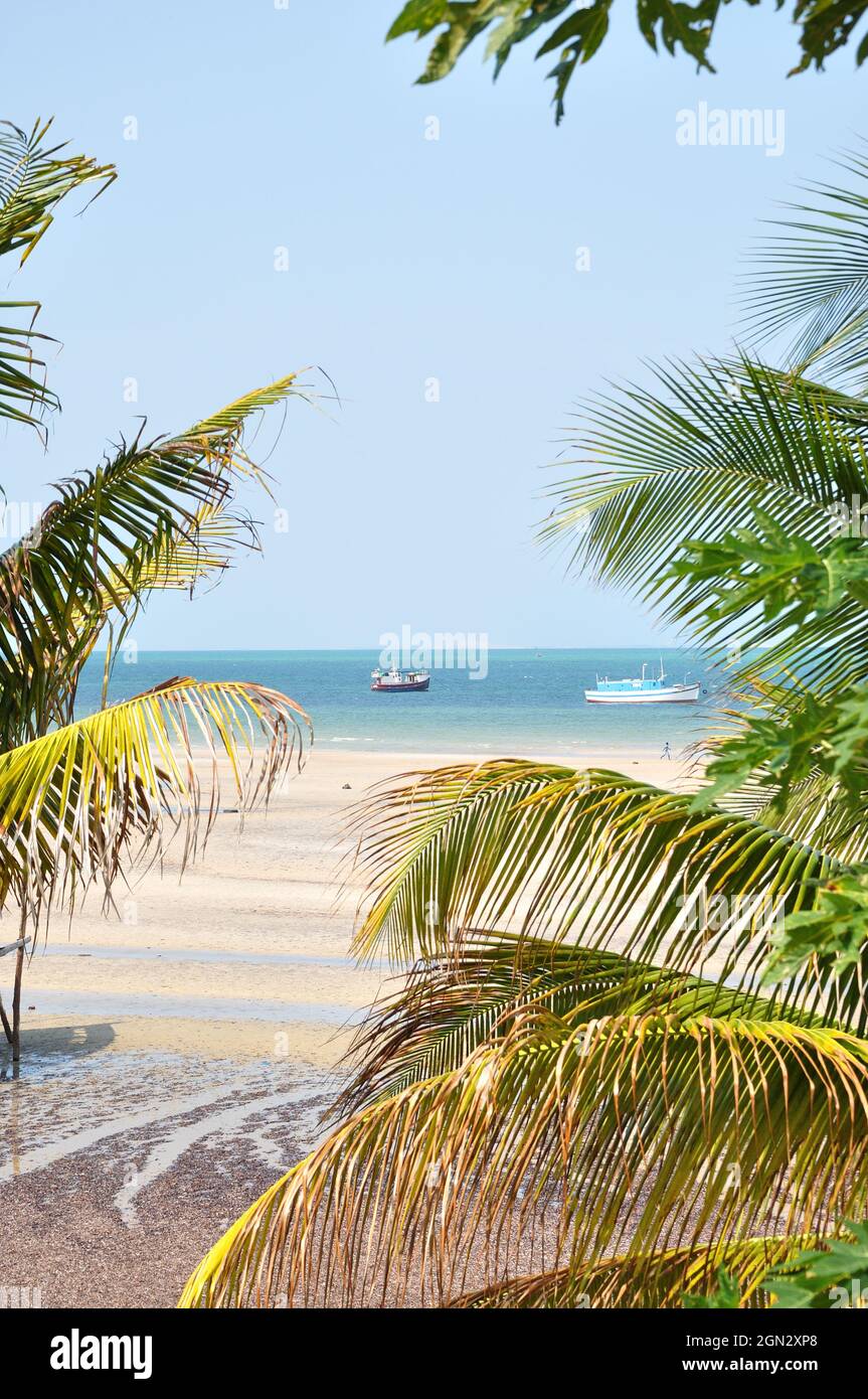 Stunning scenery, Inhambane Coast, Vilanculos, Mozambique Stock Photo ...