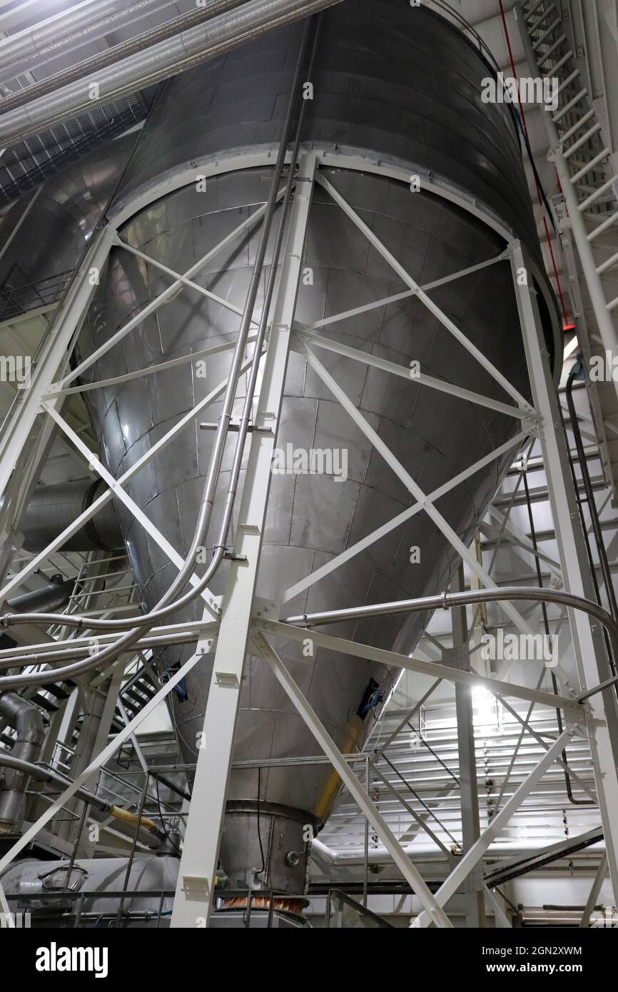 Inside the dairy factory. Food processing plant Stock Photo - Alamy