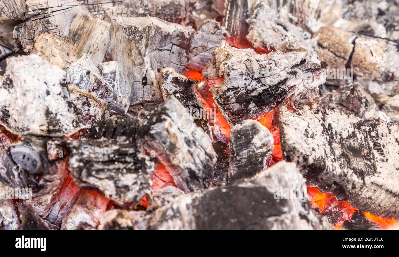 Texture of burning coal Stock Photo - Alamy