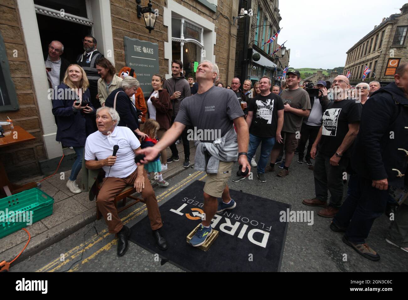 12 yorkshire puddings hi-res stock photography and images - Alamy