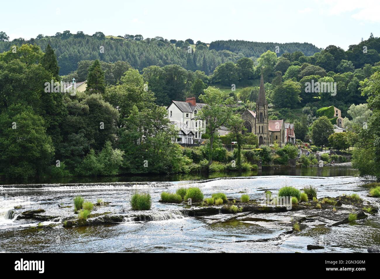 Llangollen church wales hi-res stock photography and images - Alamy