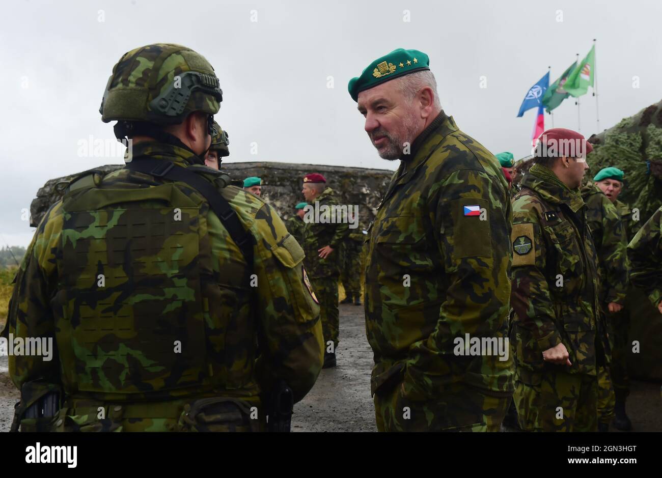 Military ground operations hi-res stock photography and images - Alamy