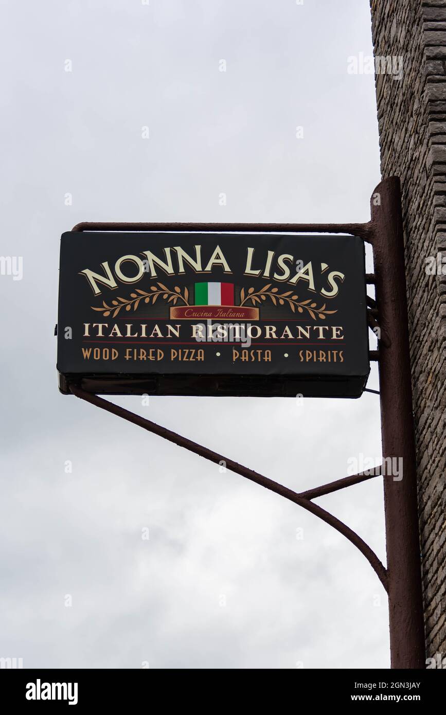 Nonna lisas hi-res stock photography and images - Alamy
