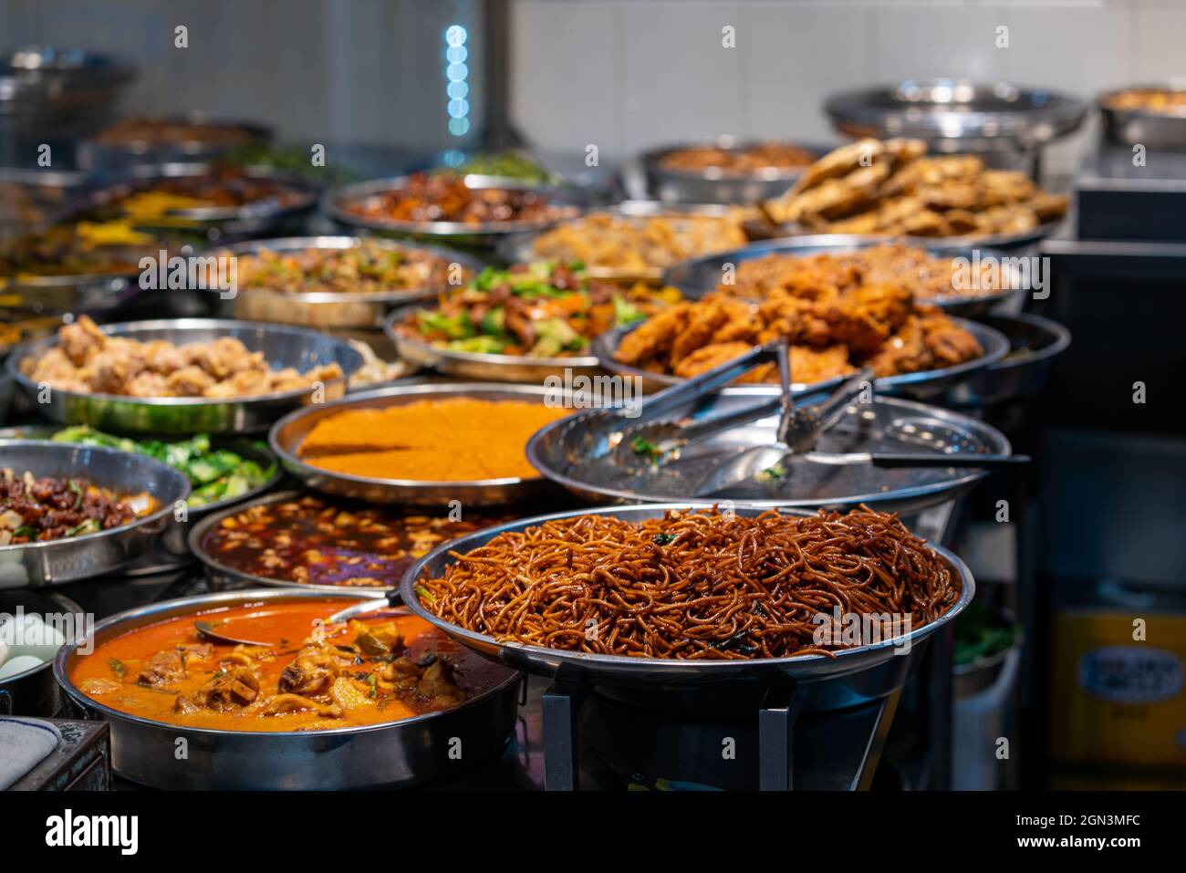 Asian dishes, economy rice or mixed rice stall. Hawker food Stock Photo ...
