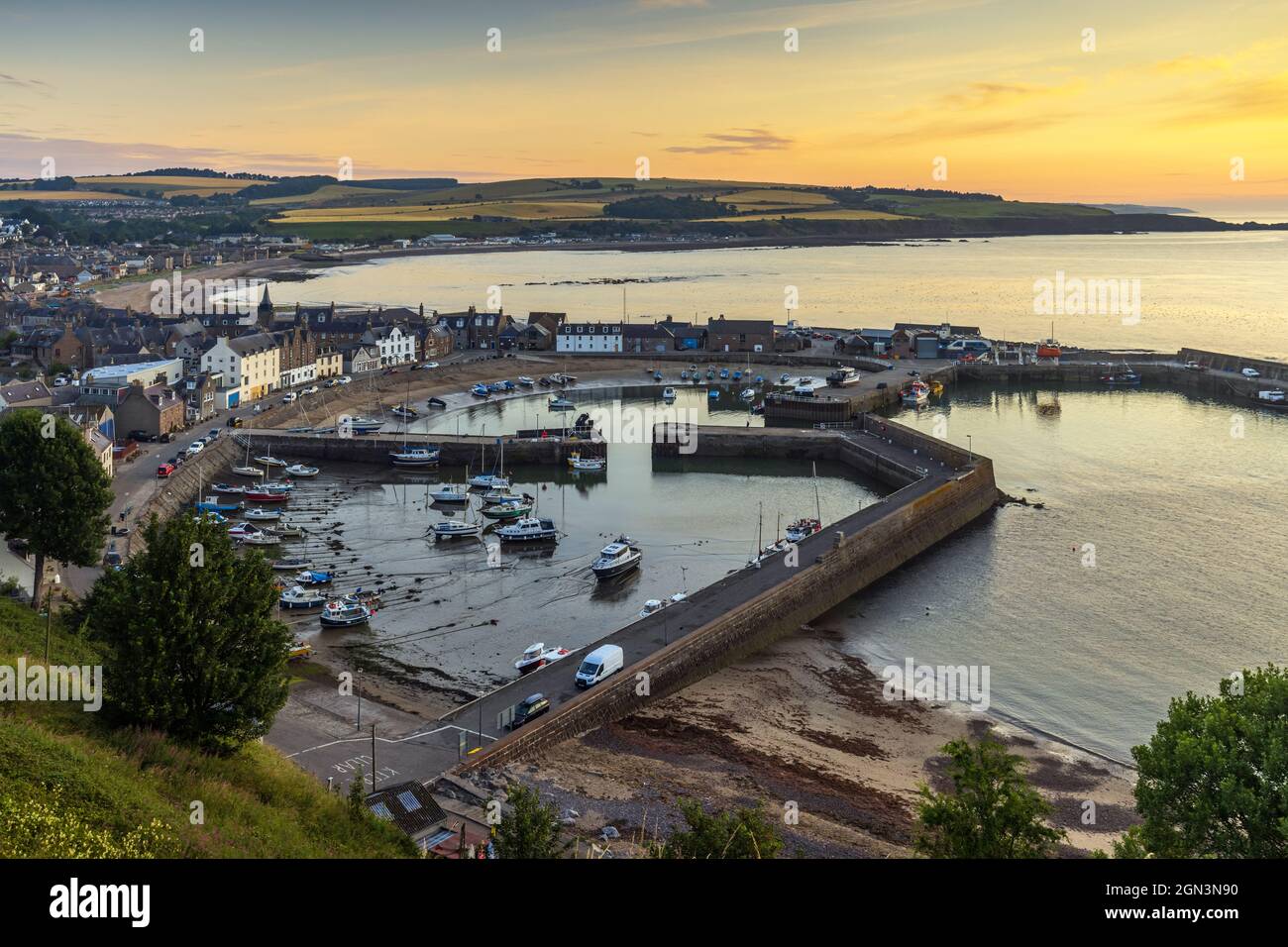 Stonehaven harbour hi-res stock photography and images - Alamy