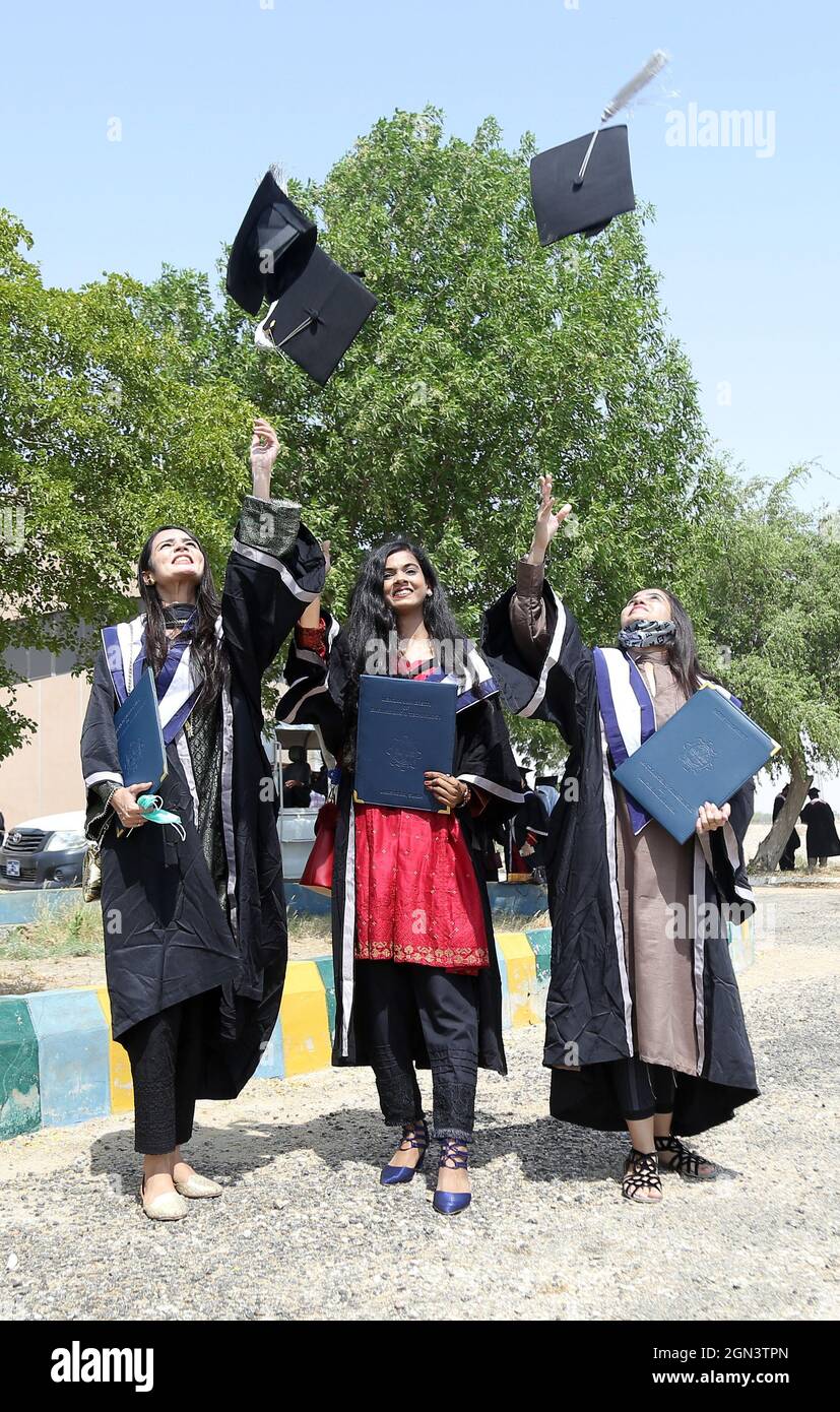 Jamshoro, Pakistan, 21/09/2021, Pakistan. 21st Sep, 2021. Graduating ...
