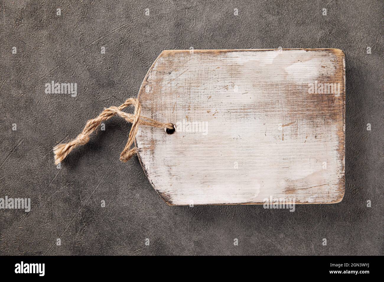 Vintage chopping board hi-res stock photography and images - Alamy