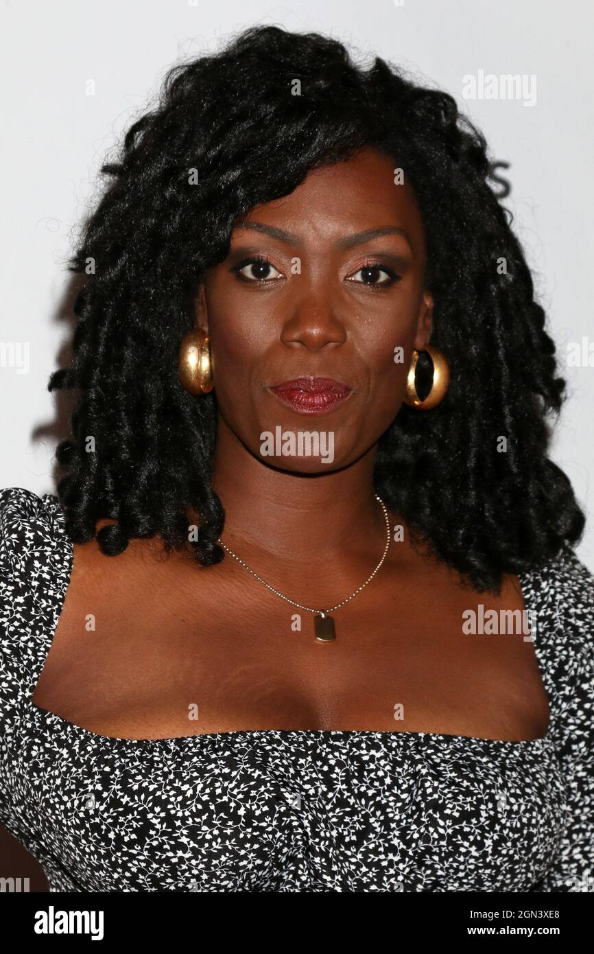 Michelle Smith's Instagram, Twitter & Facebook on IDCrawl