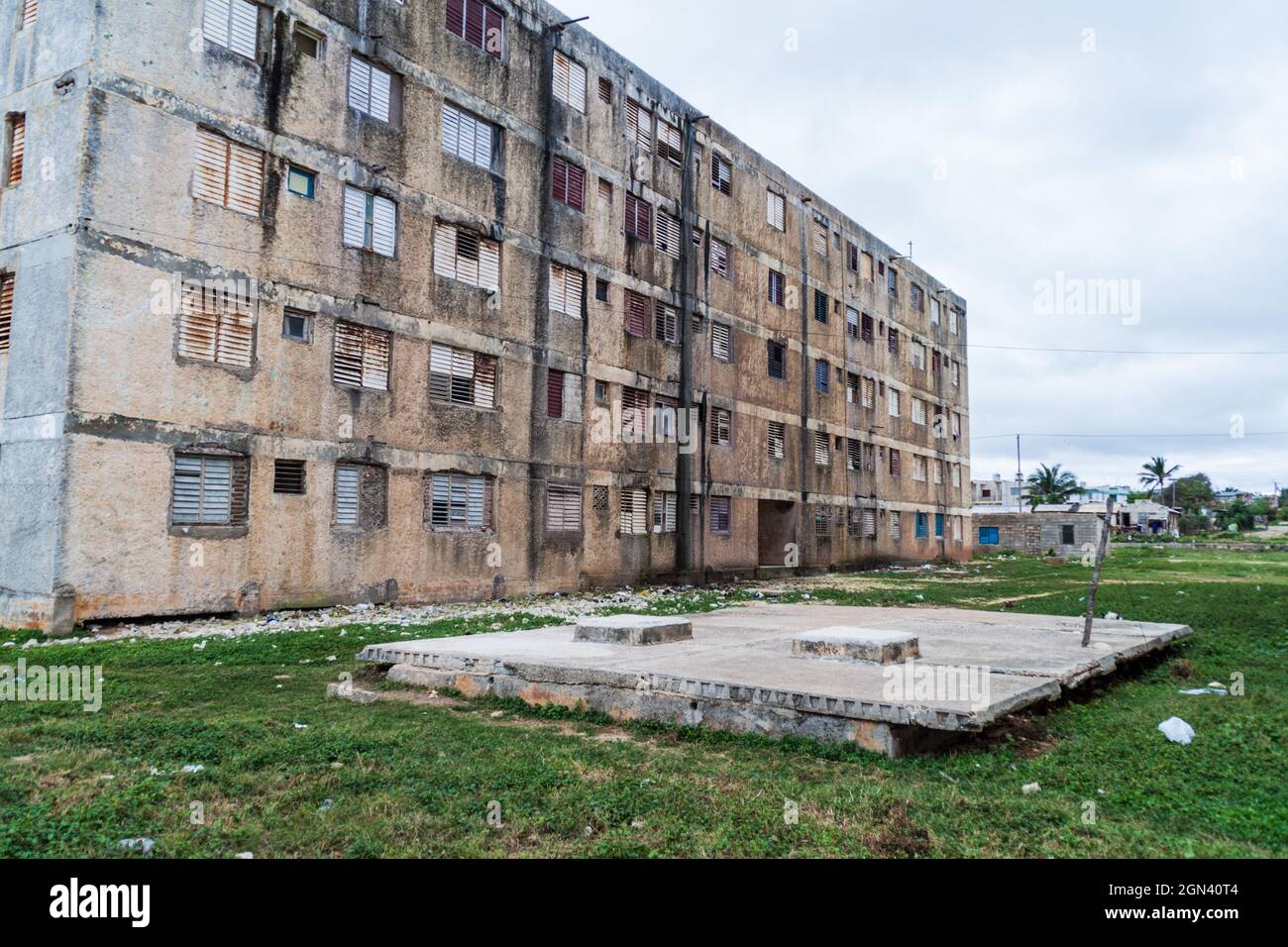 Cuban flats hi-res stock photography and images - Alamy