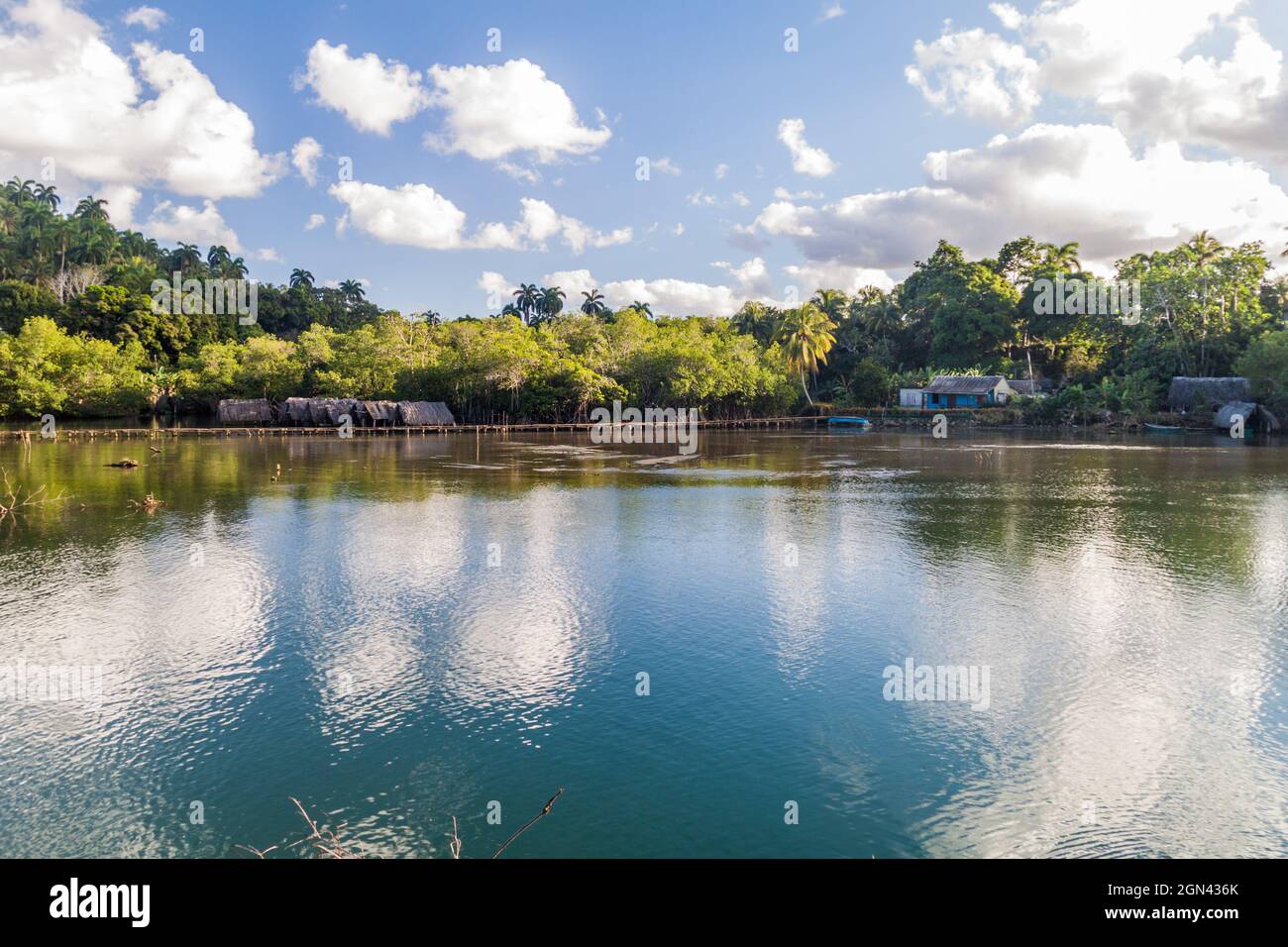 Cuban fishing village hi-res stock photography and images - Alamy