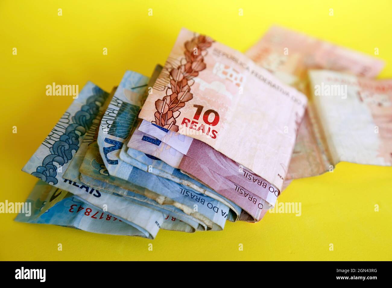 Brazilian banknote hi-res stock photography and images - Alamy