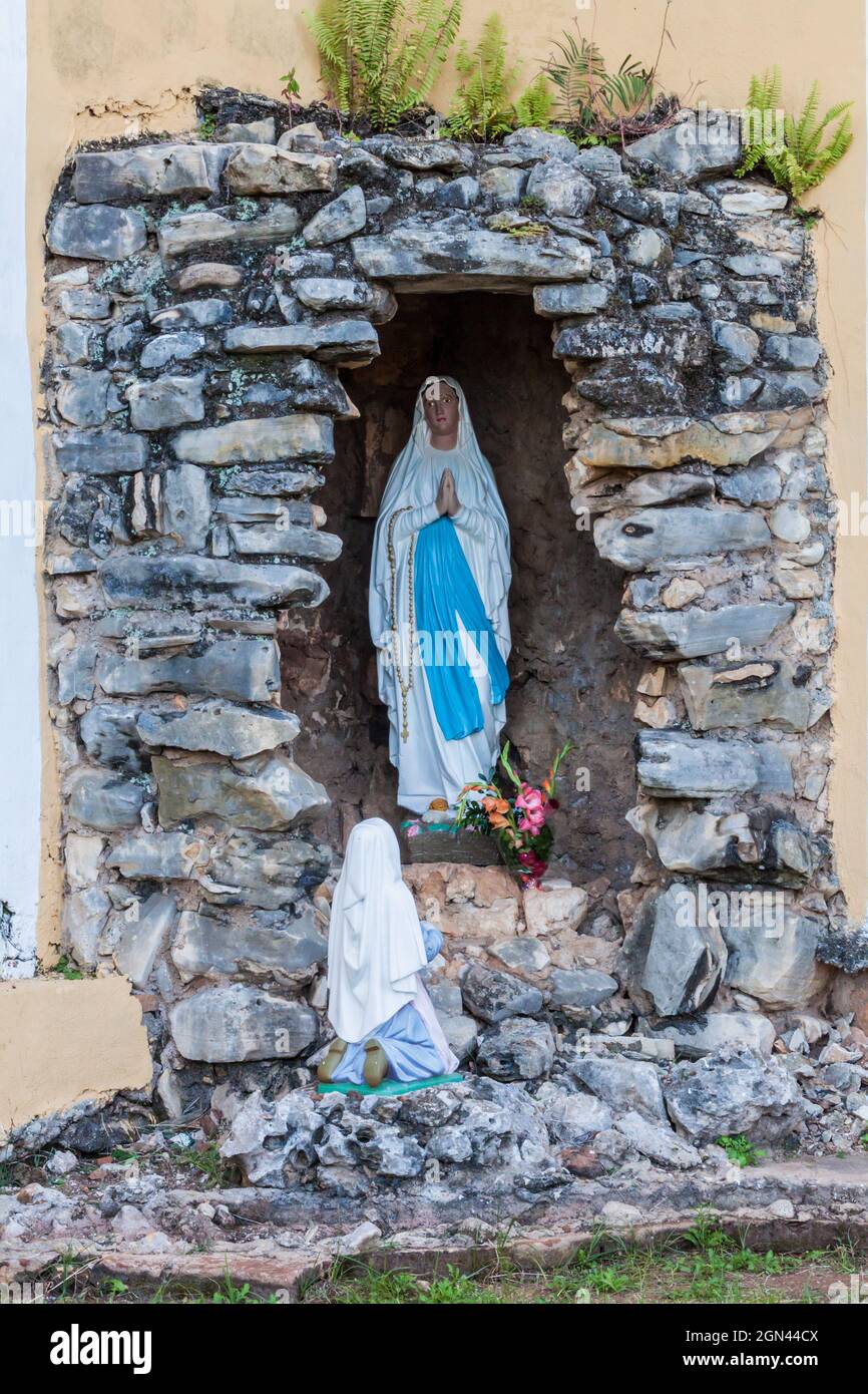 Virgin Mary statue in Remedios town, Cuba Stock Photo - Alamy