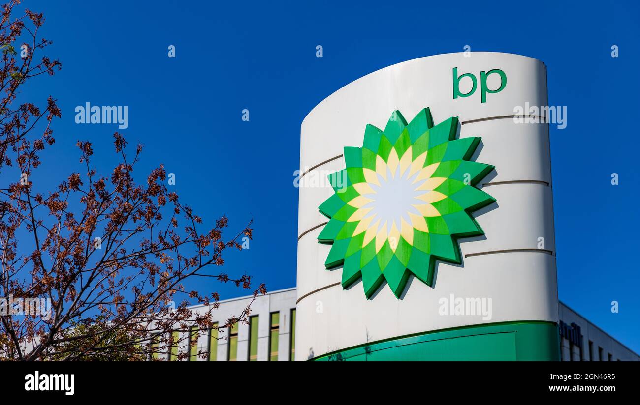 A picture of the BP logo on a gas station sign Stock Photo - Alamy