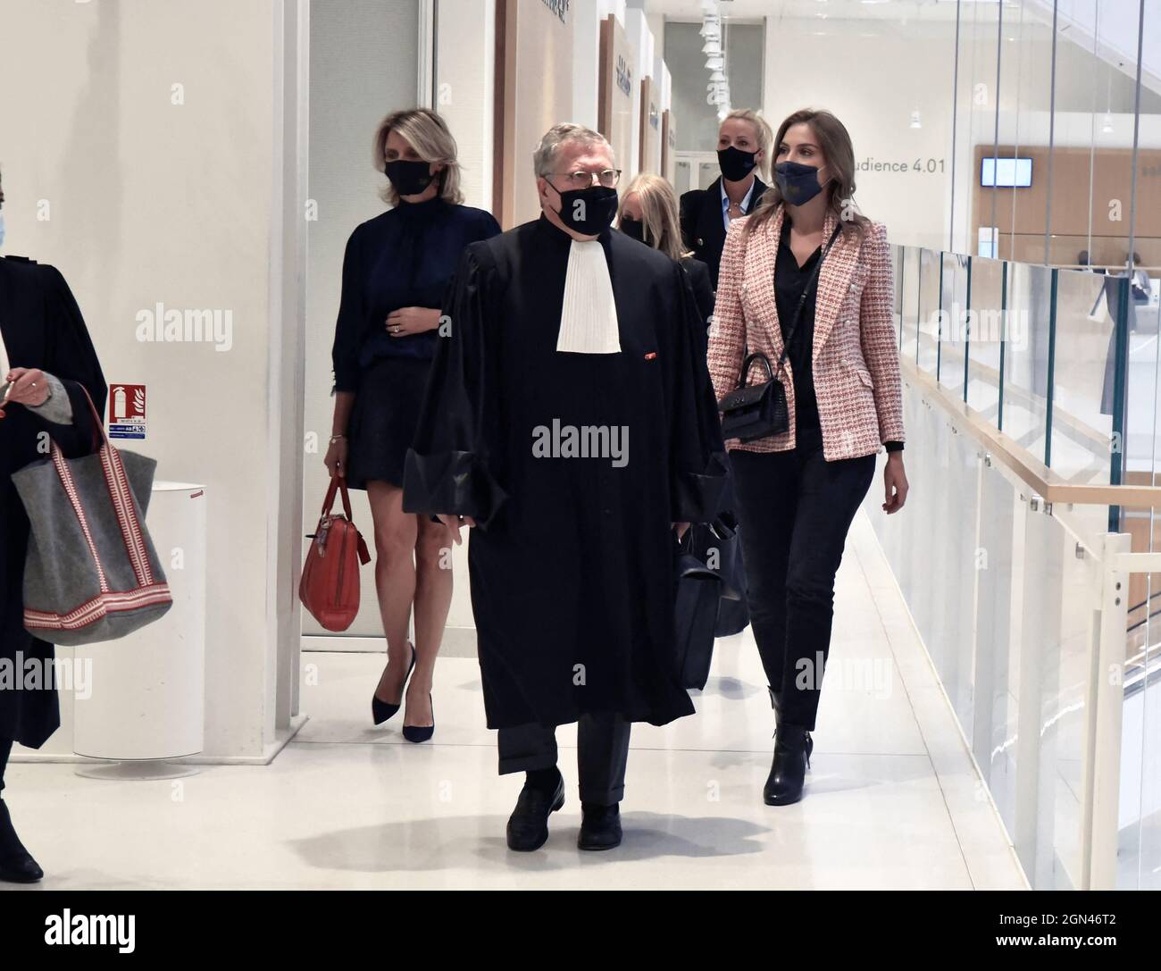 Miss Provence, April Benayoum with Sylvie Tellier and lawyer Jean Veil ...