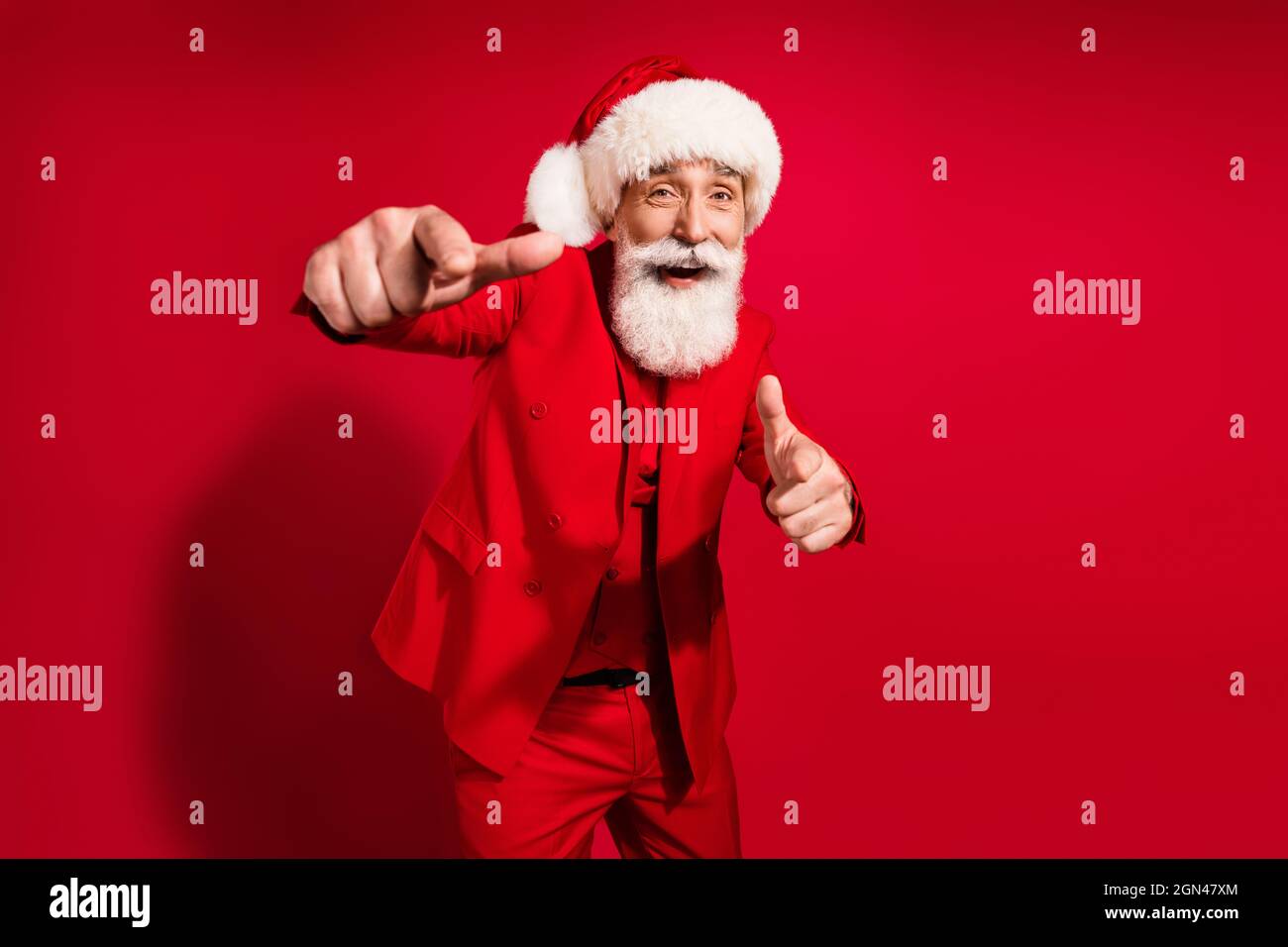 Photo of positive cool old retired man point finger you cool good mood ...
