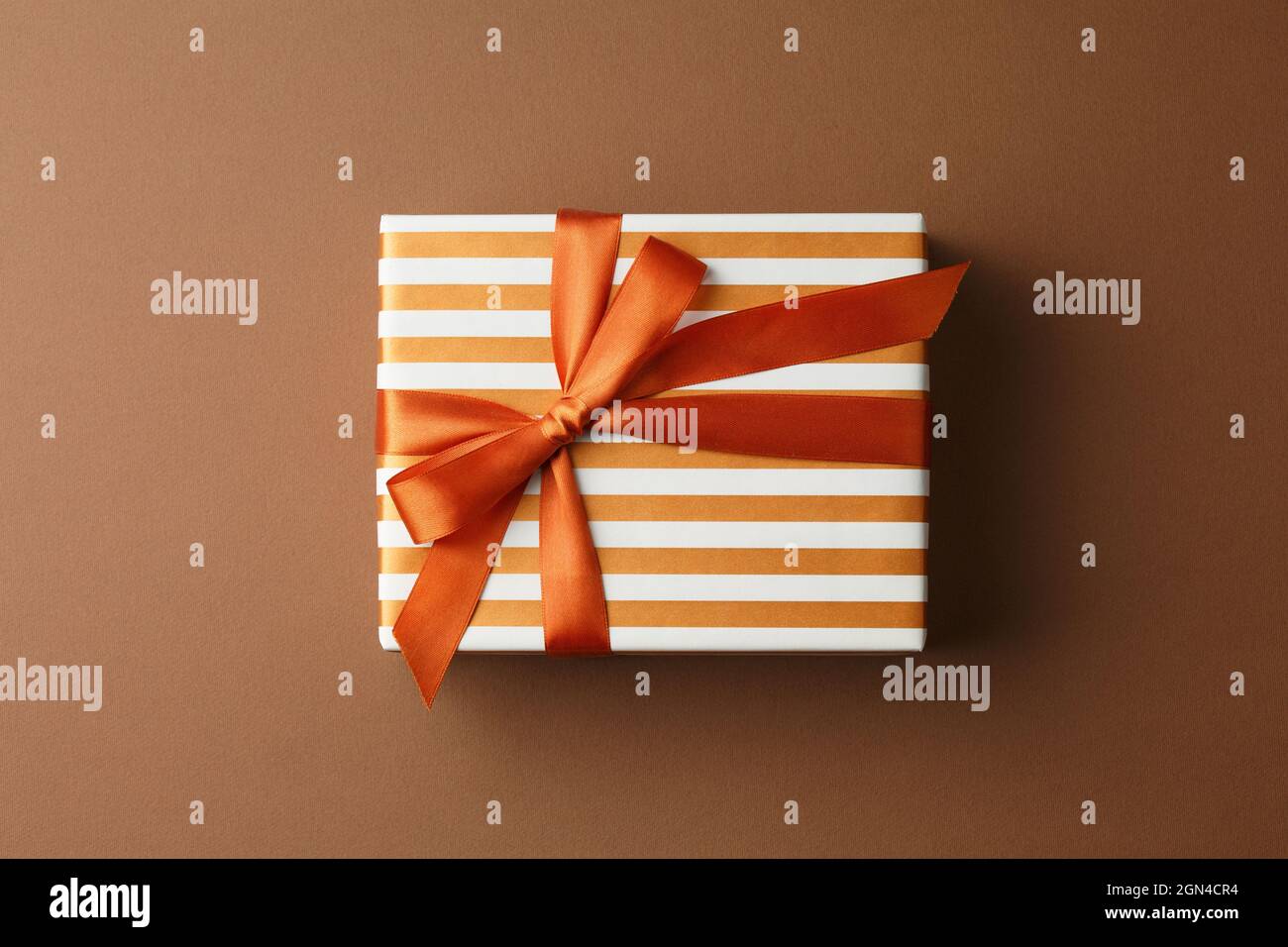 Classy gift box hi-res stock photography and images - Alamy