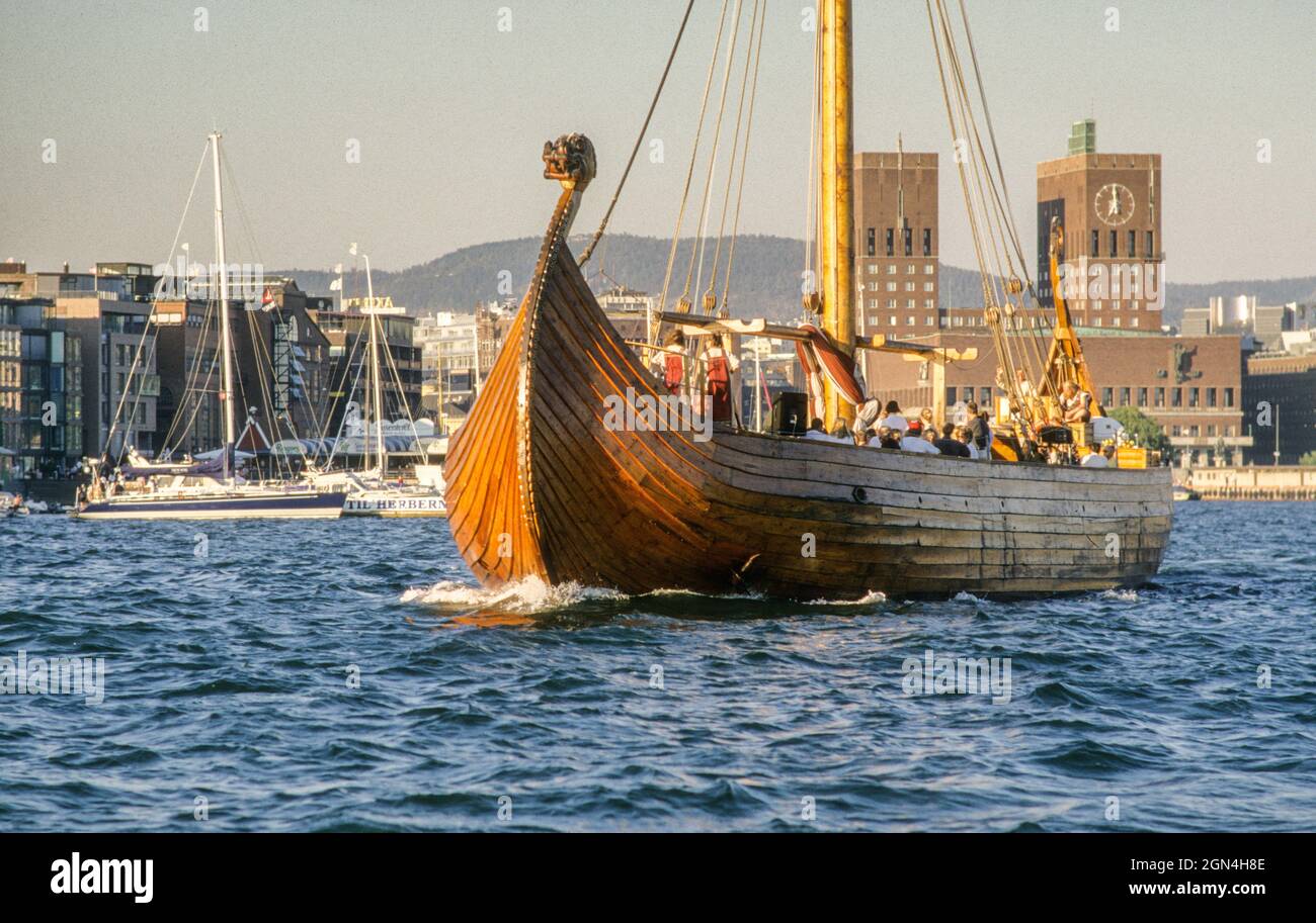 Wikinger schiff hi-res stock photography and images - Alamy