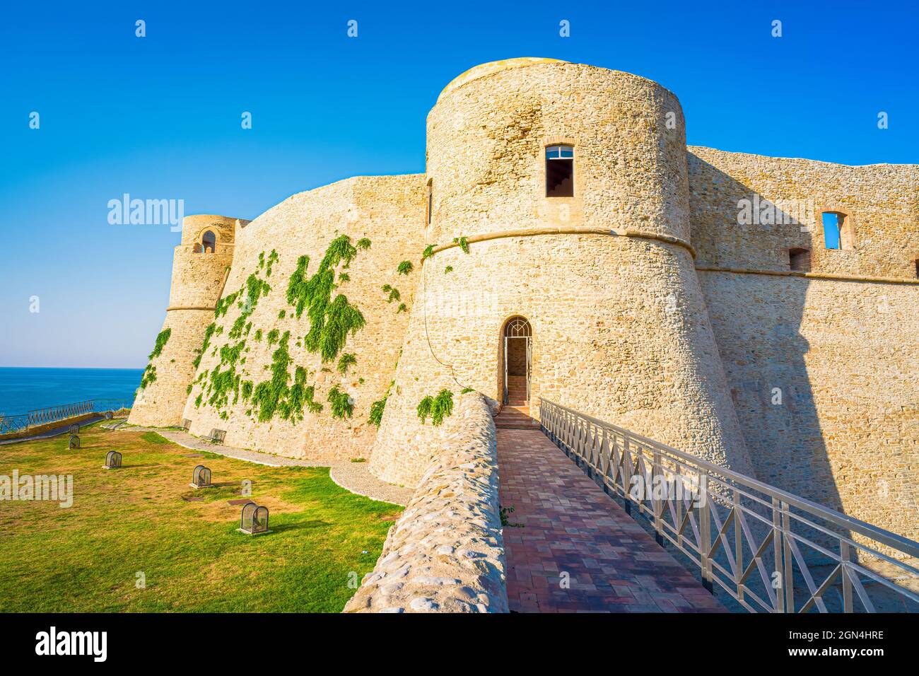 Castello Aragonese, Aragon Castle in Ortona, Trabocchi Coast, Abruzzo ...