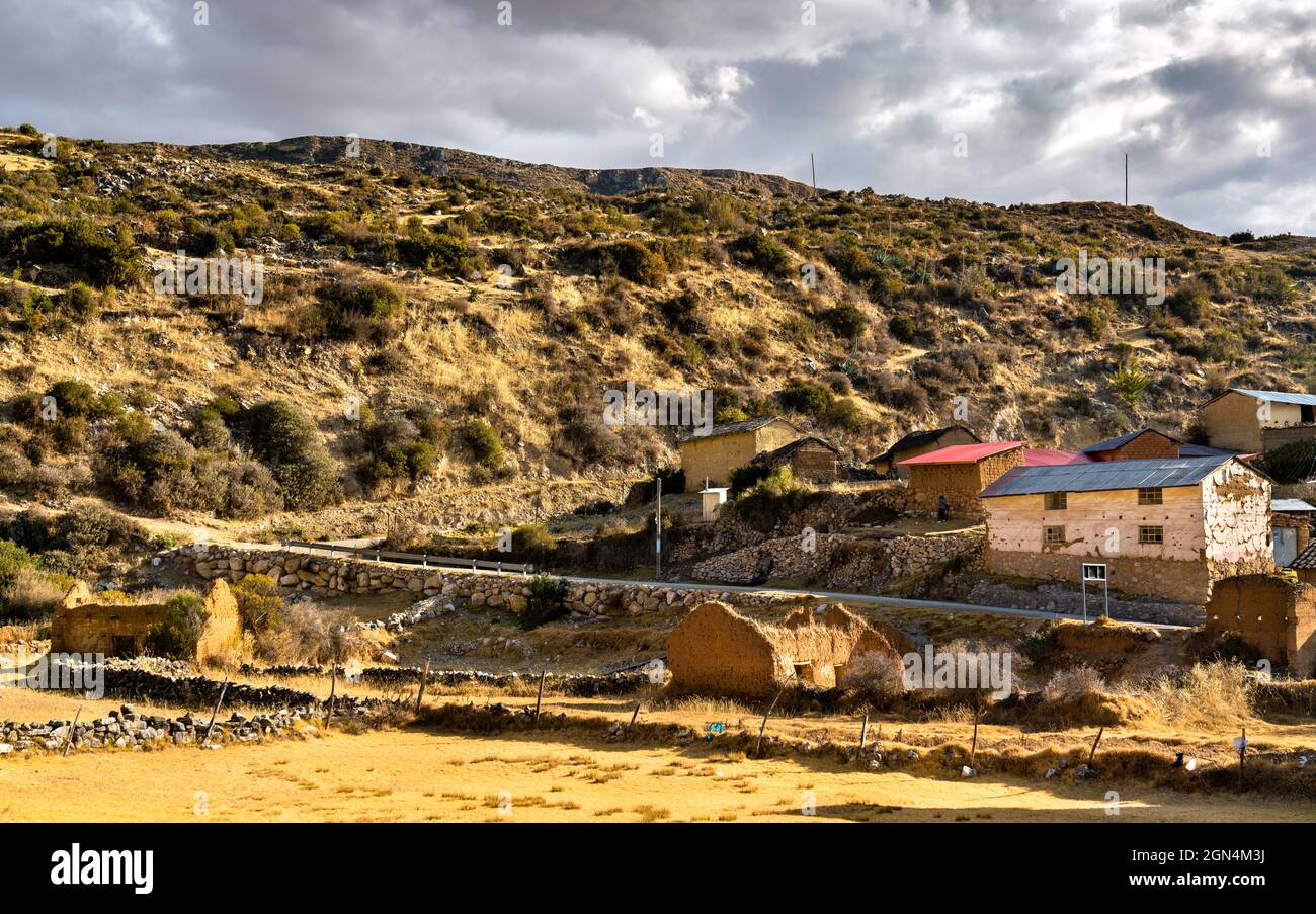 Antacocha, typical Peruvian village in the Andes Stock Photo - Alamy