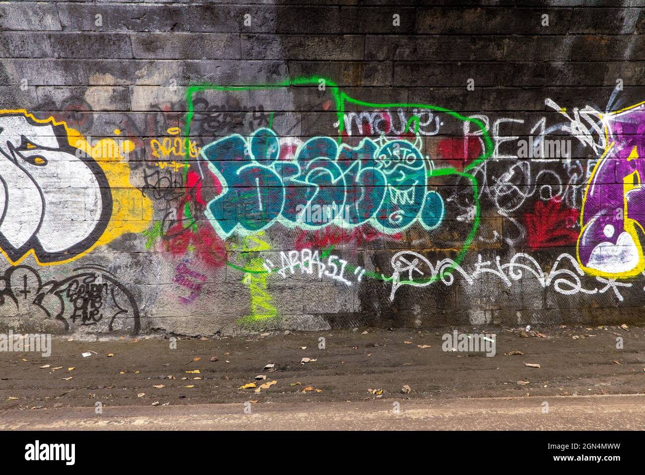 Graffiti art work in the Innocent Railway Tunnel in Edinburgh Stock ...