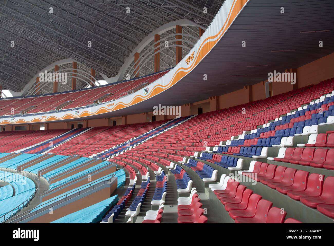 Rungrado stadium football hi-res stock photography and images - Alamy