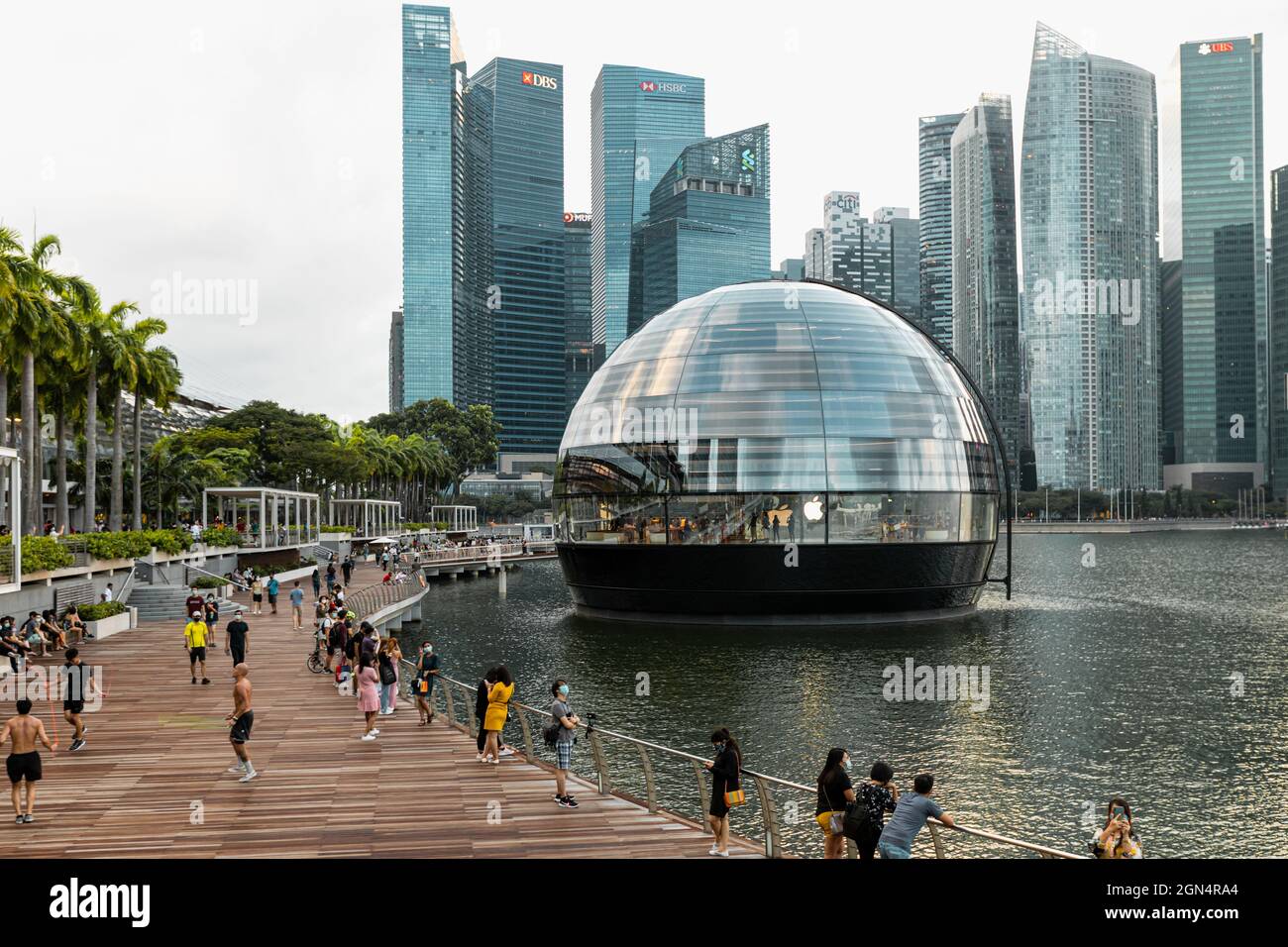 SINGAPORE - SEPTEMBER 20, 2020: Apple Marina Bay Sands is the first ...