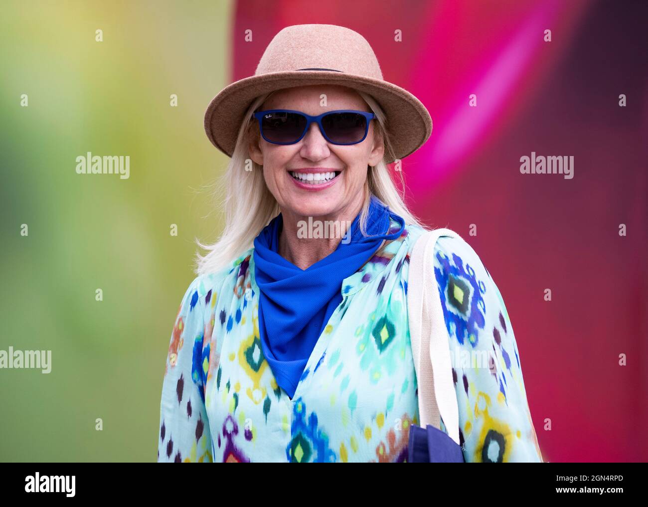 Anneka Rice, television presenter, Journalist and painter, at the RHS ...