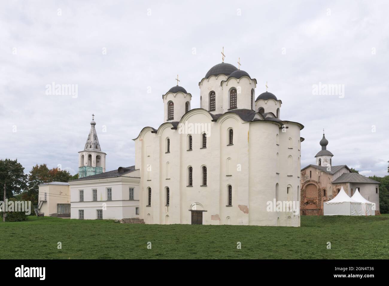 Saint nicholas cathedral in novgorod hi-res stock photography and ...