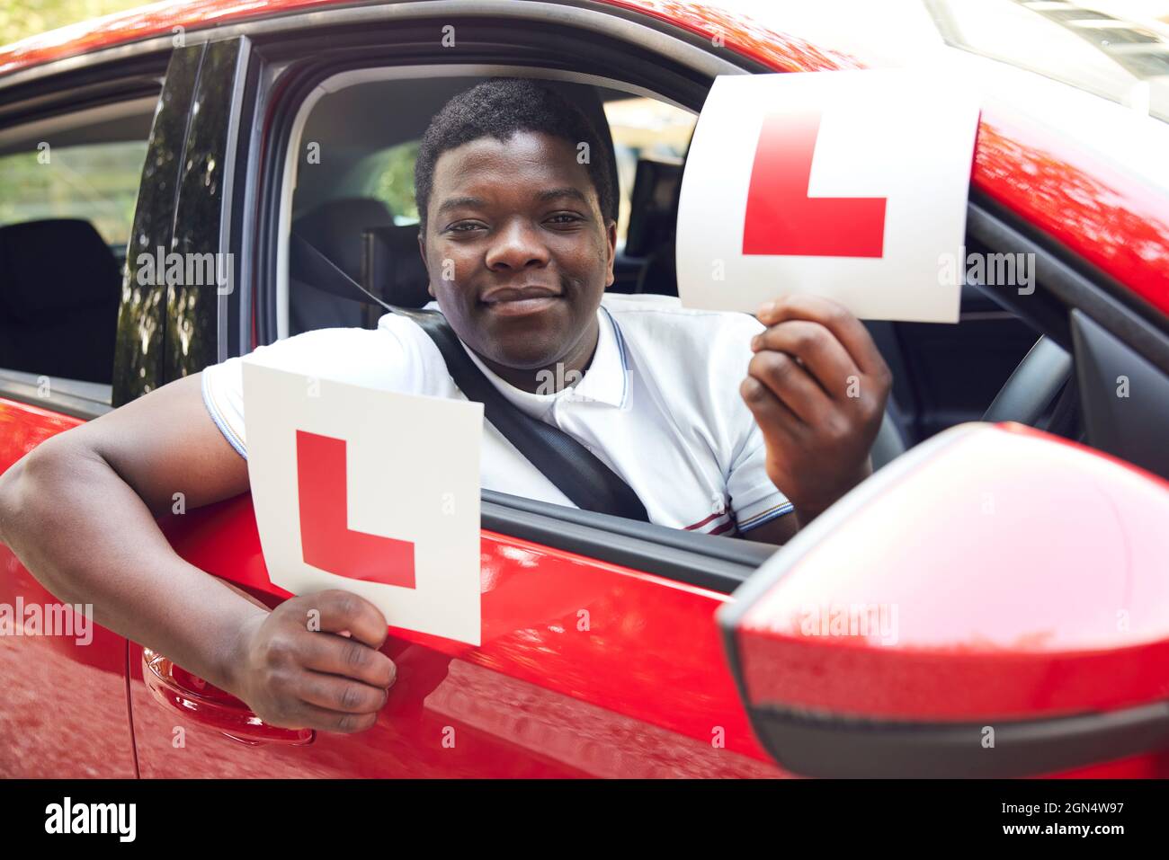 Passed driving test hi-res stock photography and images - Alamy